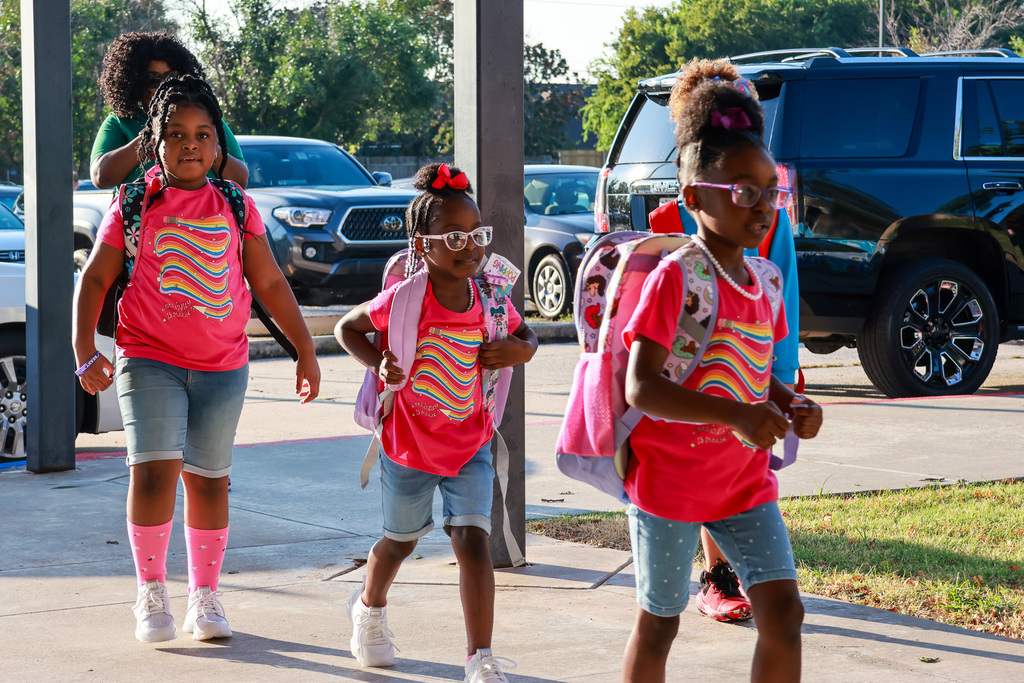 Live Feed | Capps Middle School